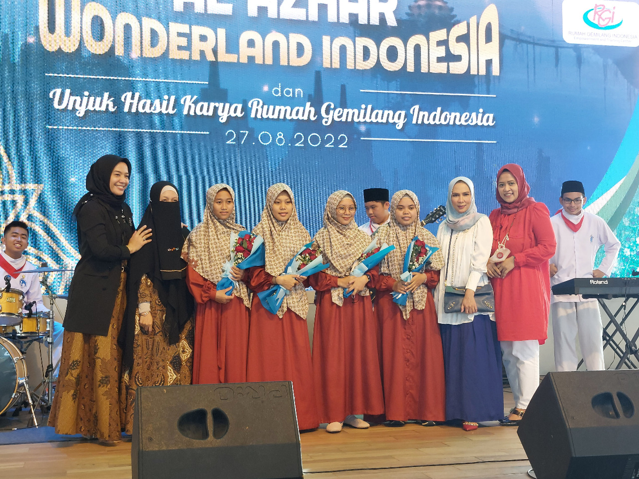 Santri RGI Surabaya Unjuk Karya di Acara Al Azhar Wonderland Indonesia