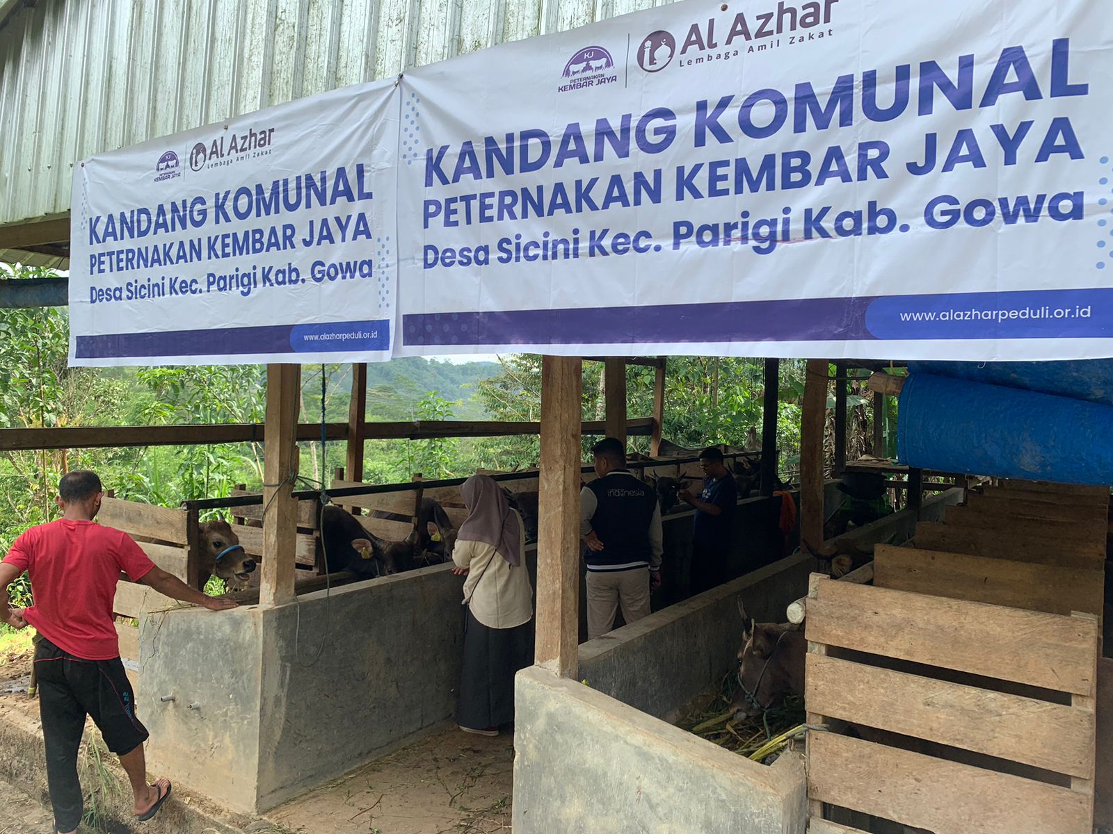 YBM BRIlian Kunjungi Kandang Komunal LAZ Al Azhar di Sulawesi Selatan