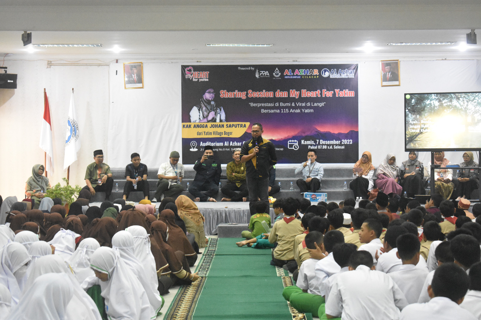 Bahagiakan Yatim, LAZ Al Azhar Cilacap Salurkan Santunan untuk Ratusan ...